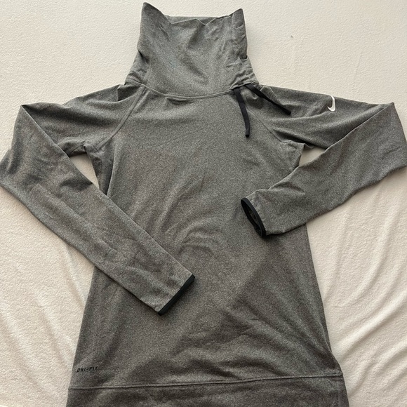 Nike | Tops | Nike Pro Cowl Neck Long Sleeve Pullover Hyper Warm In ...